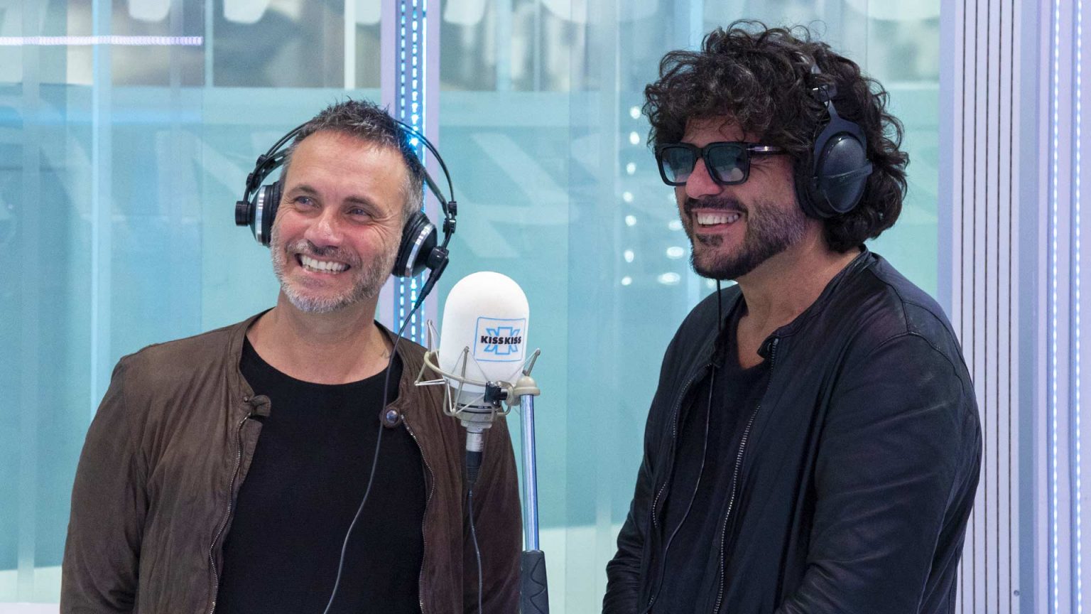 Francesco Renga e Nek: "Siamo prima di tutto amici. Festeggiamo 70 anni ...