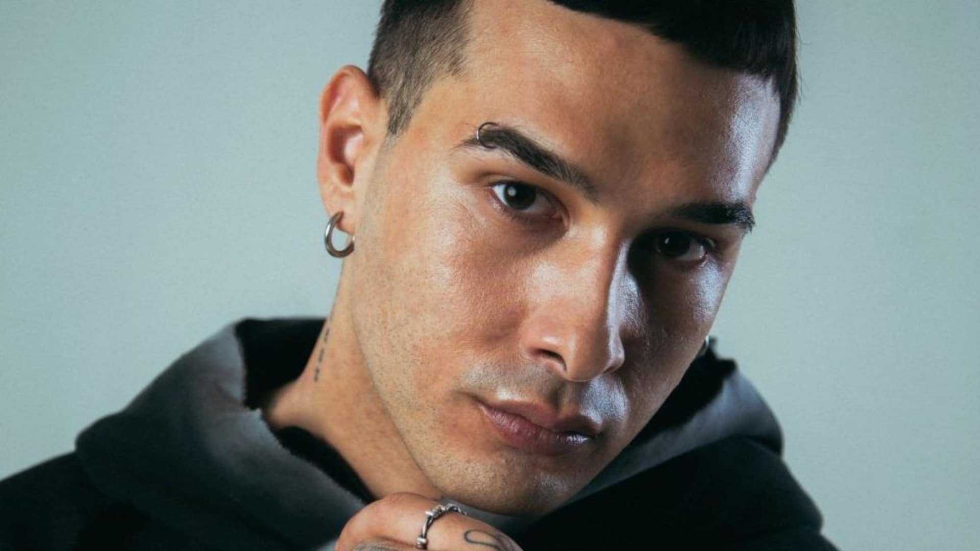 Jeson, "La cura sbagliata" di un artista emergente - KissKiss.it